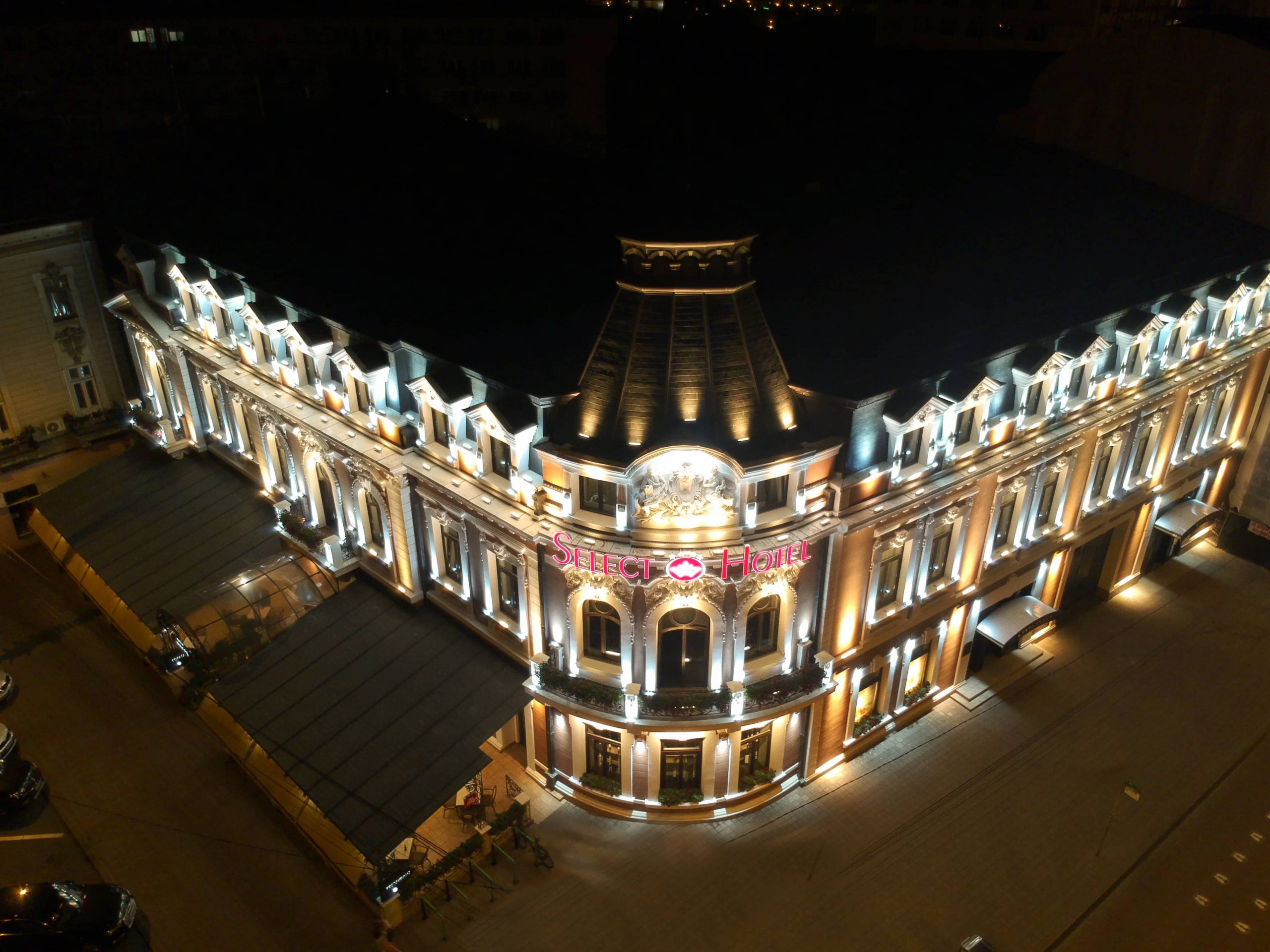 Contact Select Hotel - Rezervă cameră | Comenzi cofetărie Iași